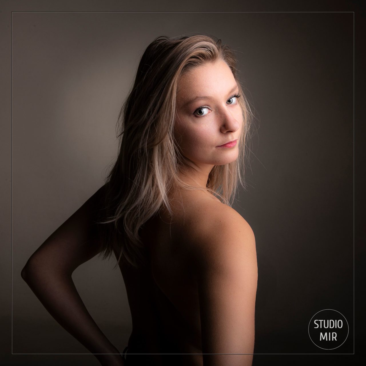 Se trouver belle lors d’un shooting photo Boudoir dans le Val de Marne ...