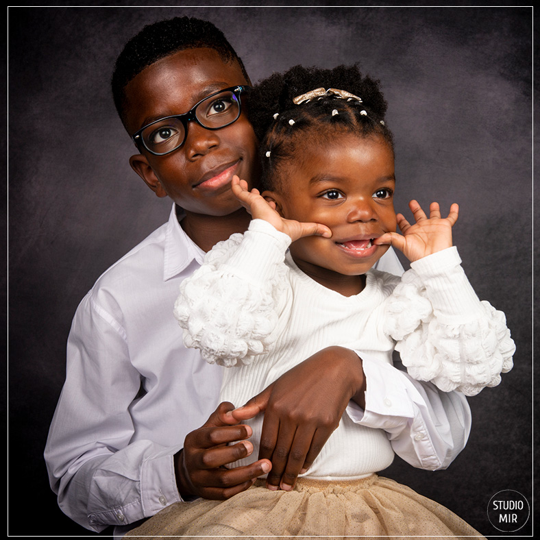 Séance photo famille en studio dans le Val-de-Marne - Studio Mir ...