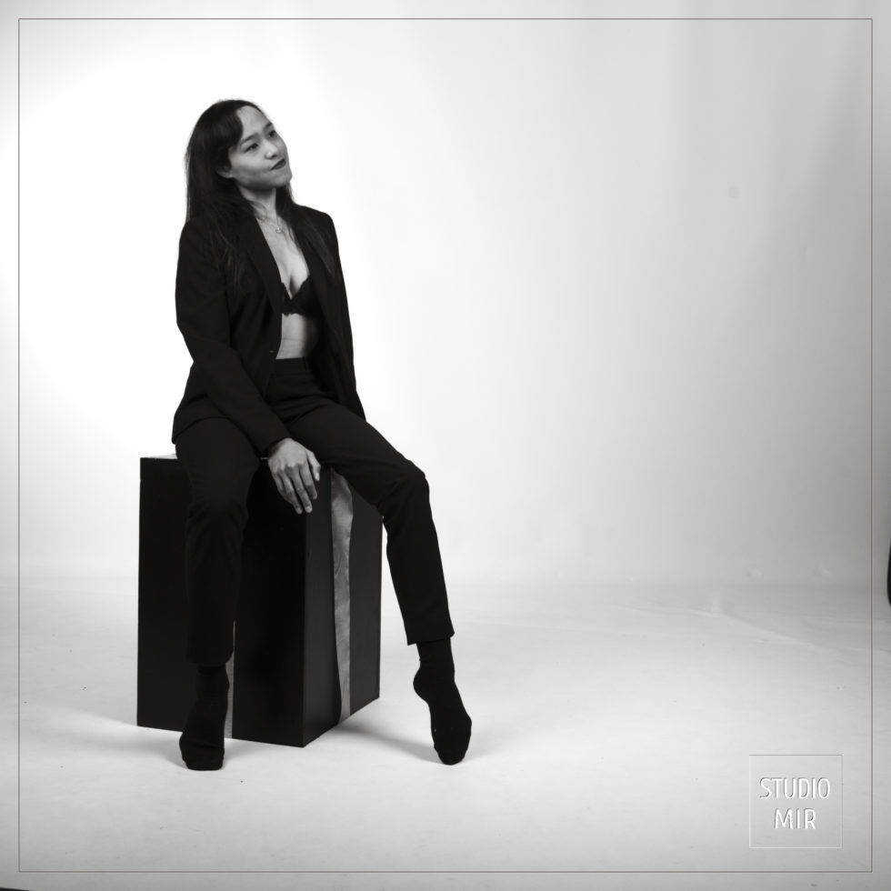Sublimez votre image avec une séance photo portrait noir et blanc au Studio Mir - Studio Mir ...